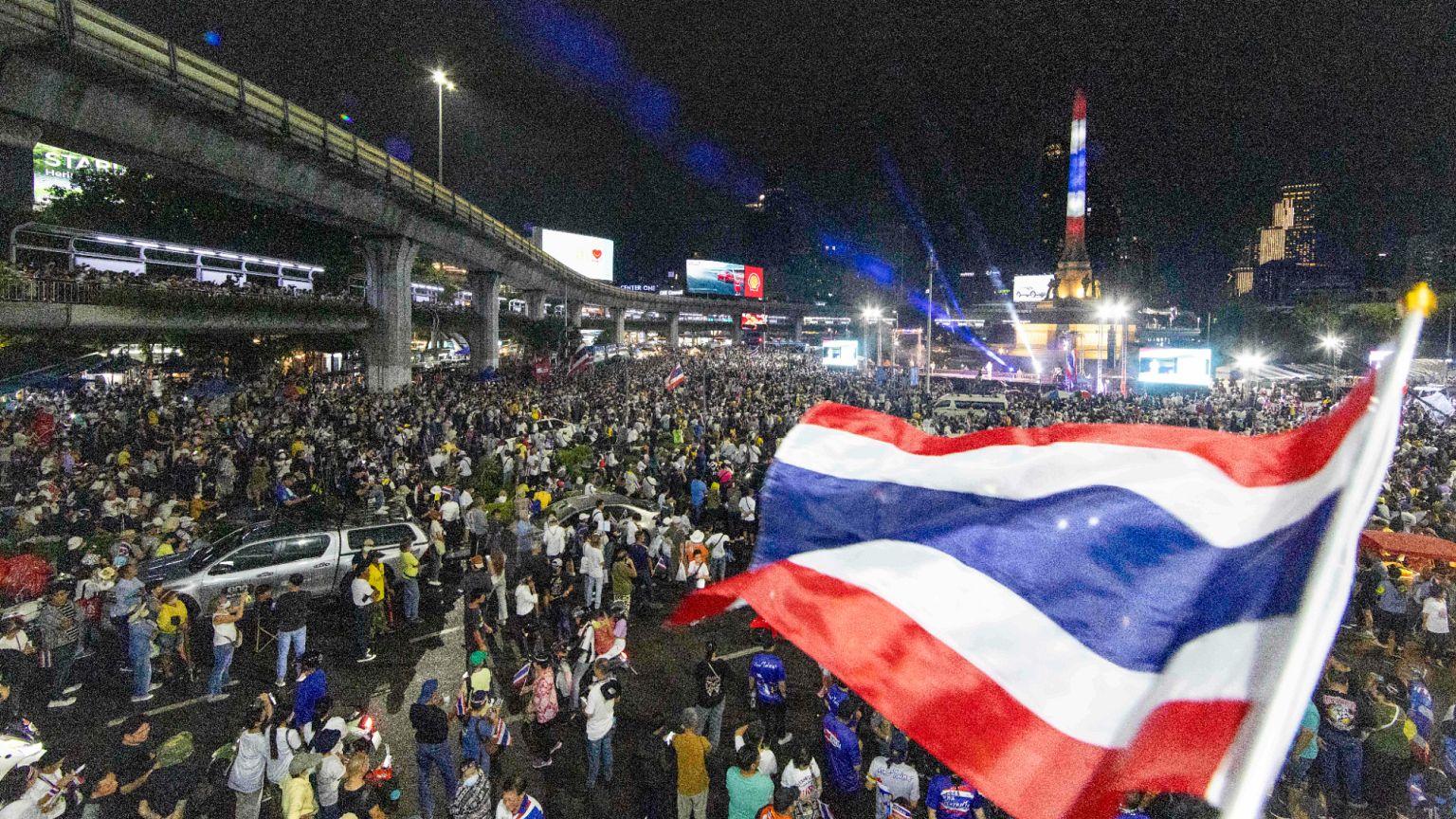 Thailand’s PM suspended over probe into leaked 'uncle' phone call with Cambodian official | Euronews