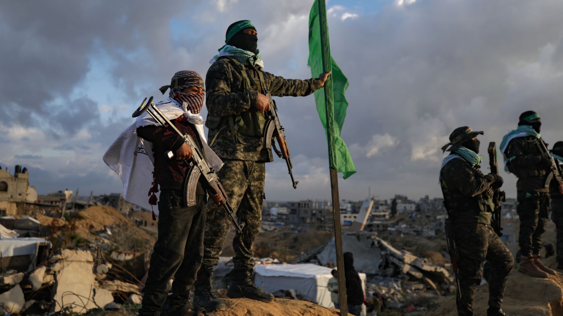 Exklusiv: Neue Miliz Popular Forces fordert die Kontrolle der Hamas ...