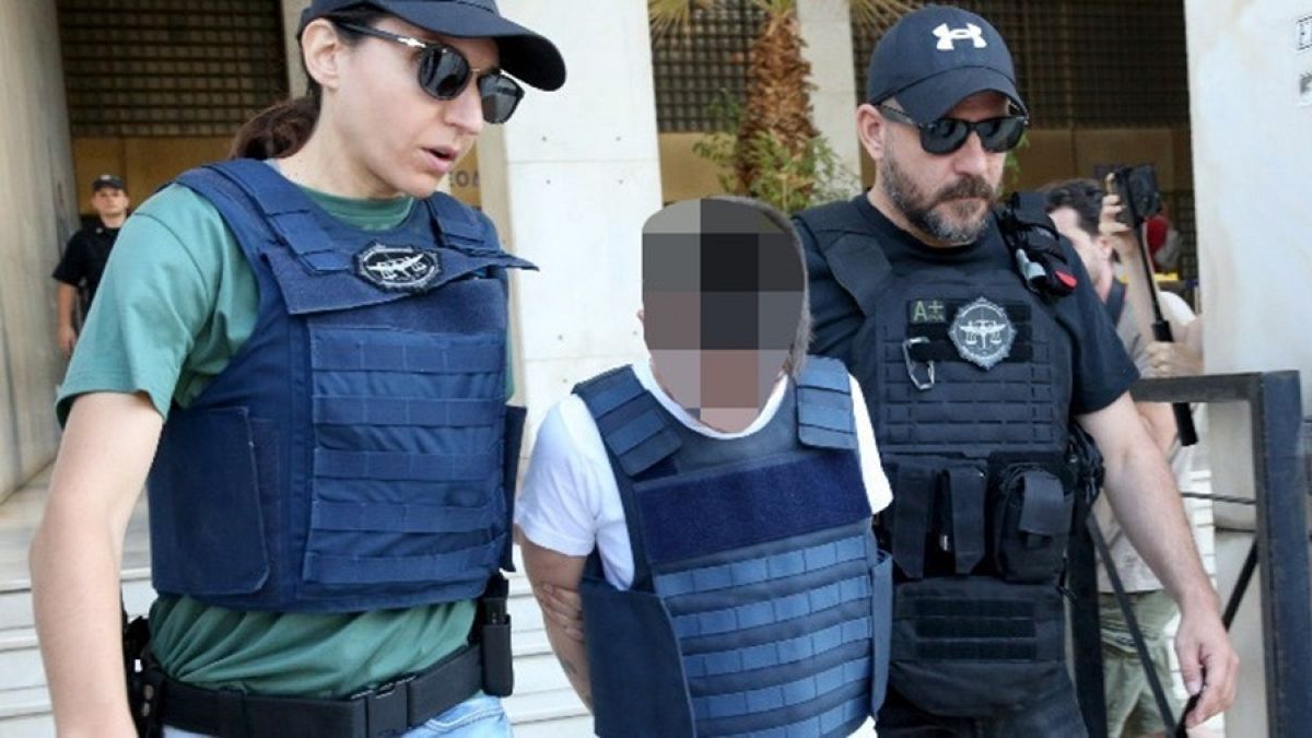 Ελλάδα: Σοκαριστική ομολογία της 25χρονης για την δολοφονία τεσσάρων ...