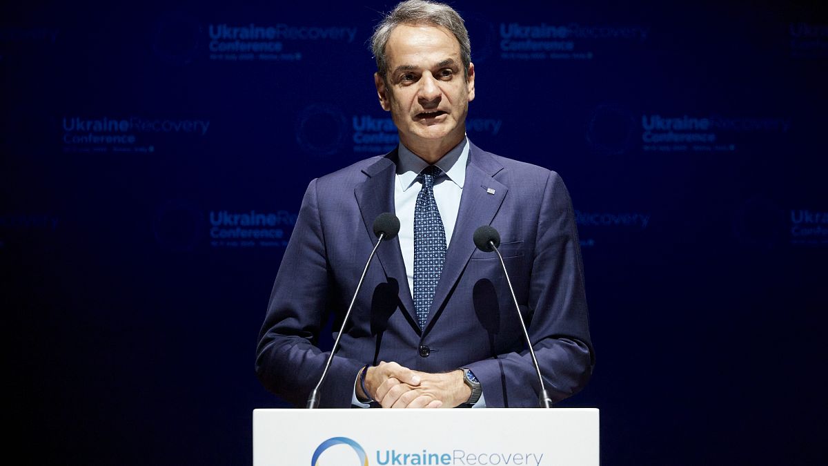 Κυριάκος Μητσοτάκης: «Η Ελλάδα στέκεται στο πλευρό της Ουκρανίας ...