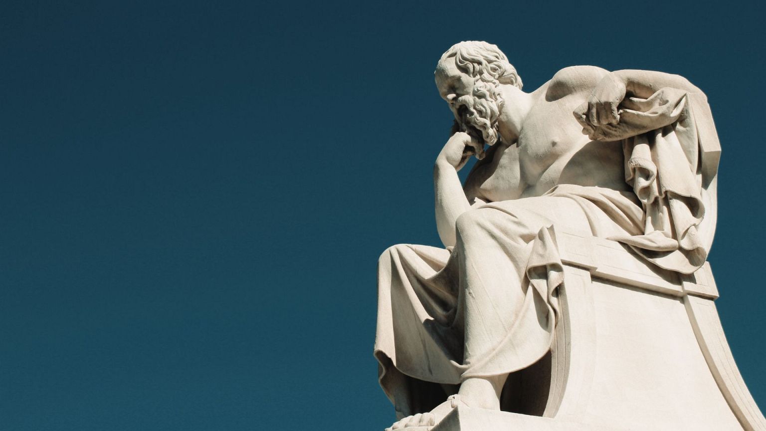 O que diriam Sócrates e Platão sobre a IA? Antigo líder grego George ...
