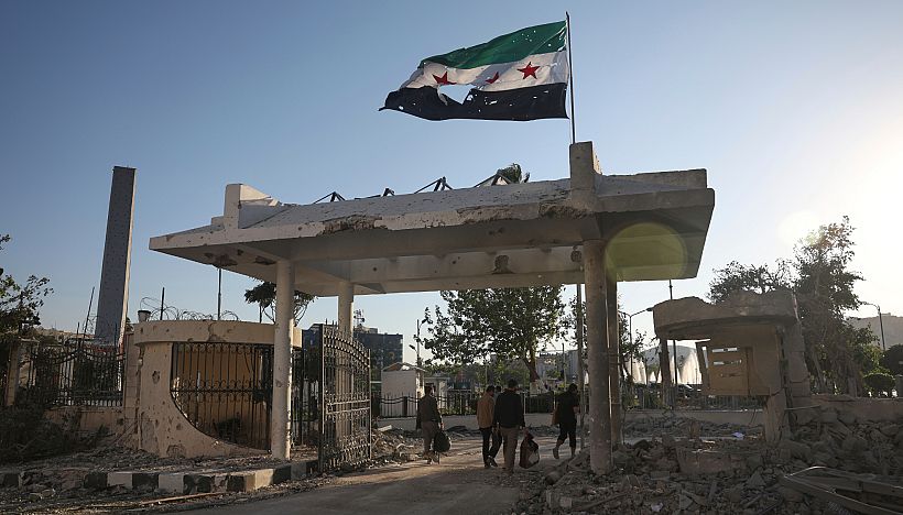 Video. Luftaufnahmen zeigen Alpendorf, das vom Birchgletscher verschüttet wurde | Euronews