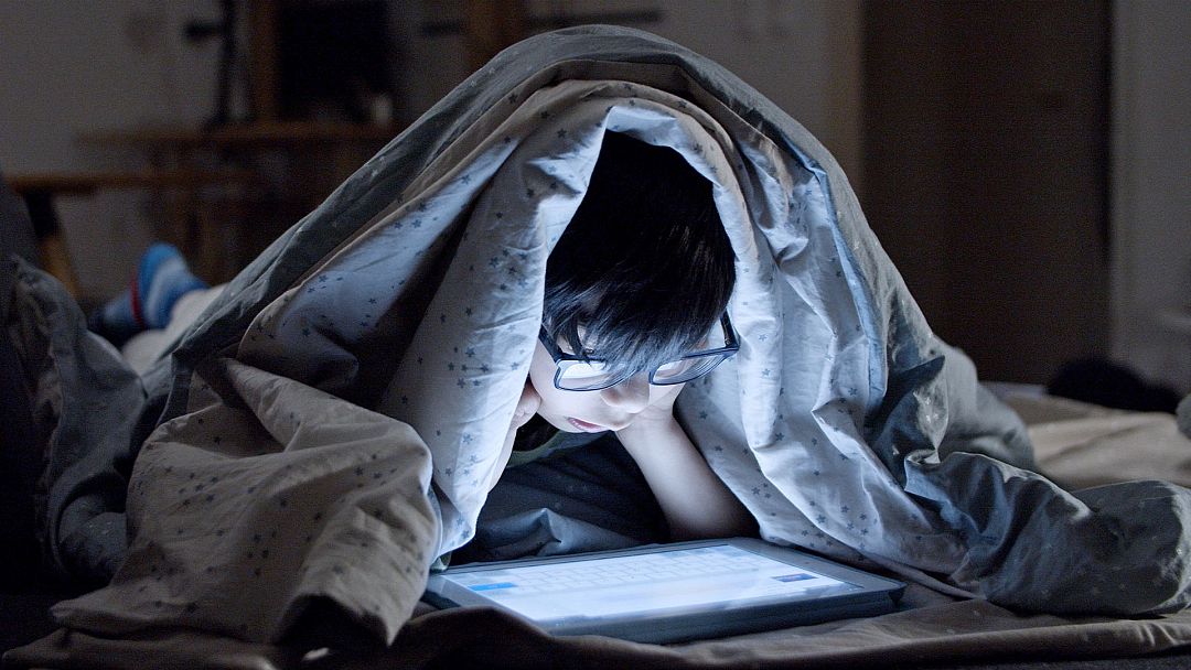 Staring at screens all day? Here are five simple tips to protect your ...