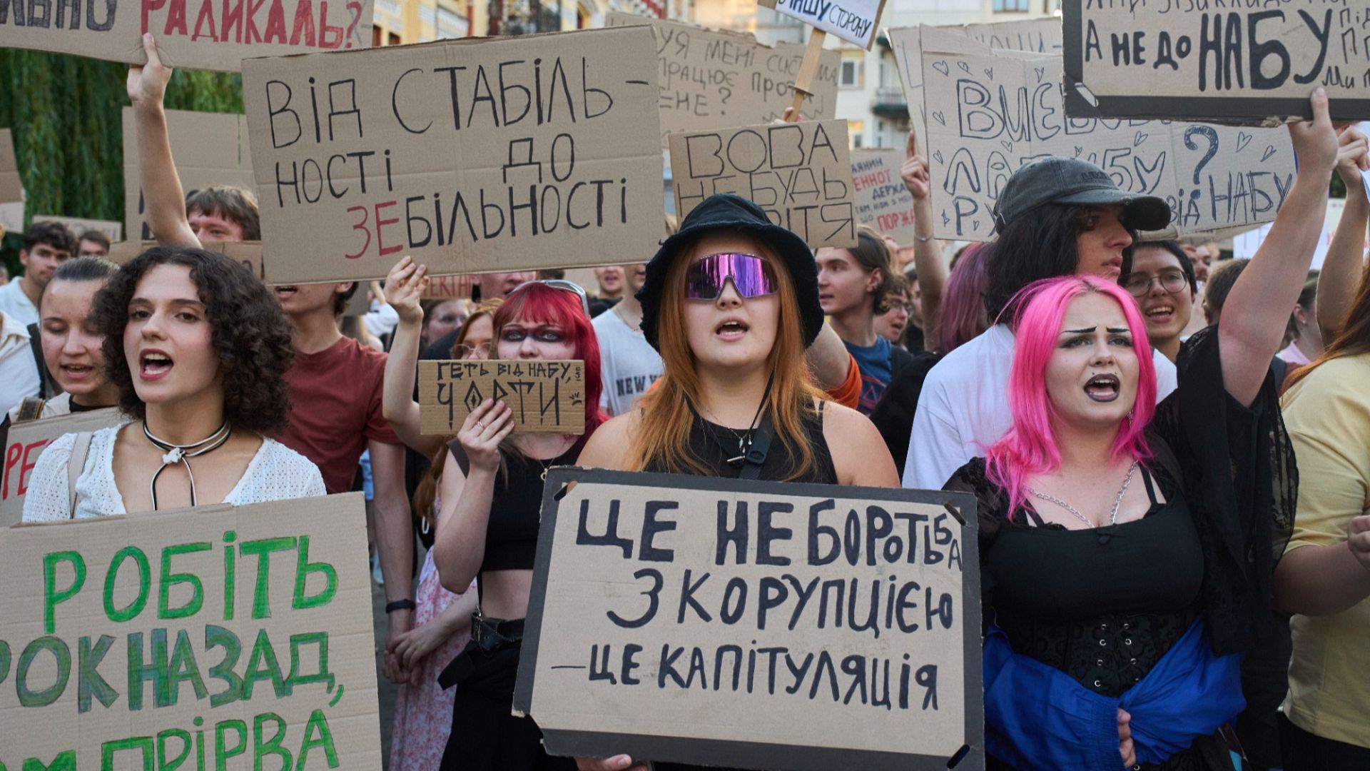 La UE vigila de cerca el giro de Zelenski para arreglar la polémica ley ...