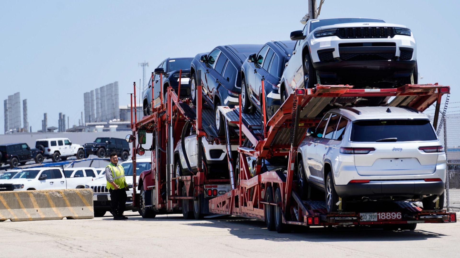 European automotive giant Stellantis faces €1.5 billion hit from US tariffs this year | Euronews