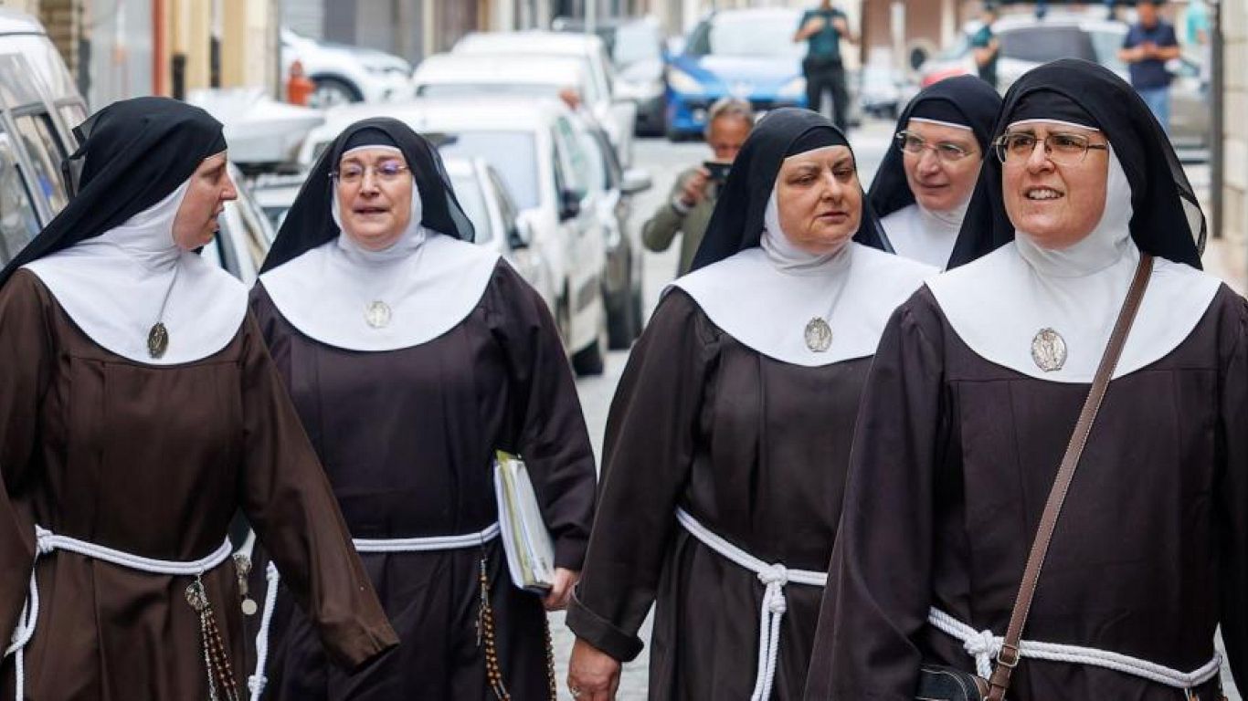 Spagna: suore sedevacantisti abusive di Belorado resistono allo sfratto ...