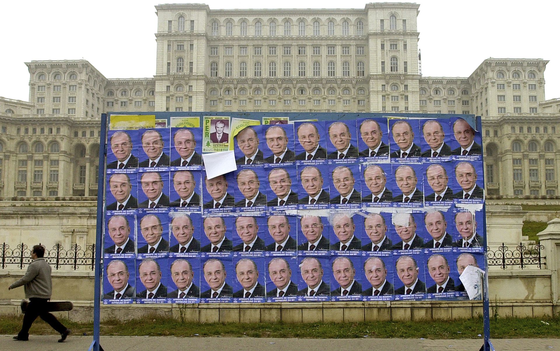 Romania lays to rest divisive first post-communist president Ion ...