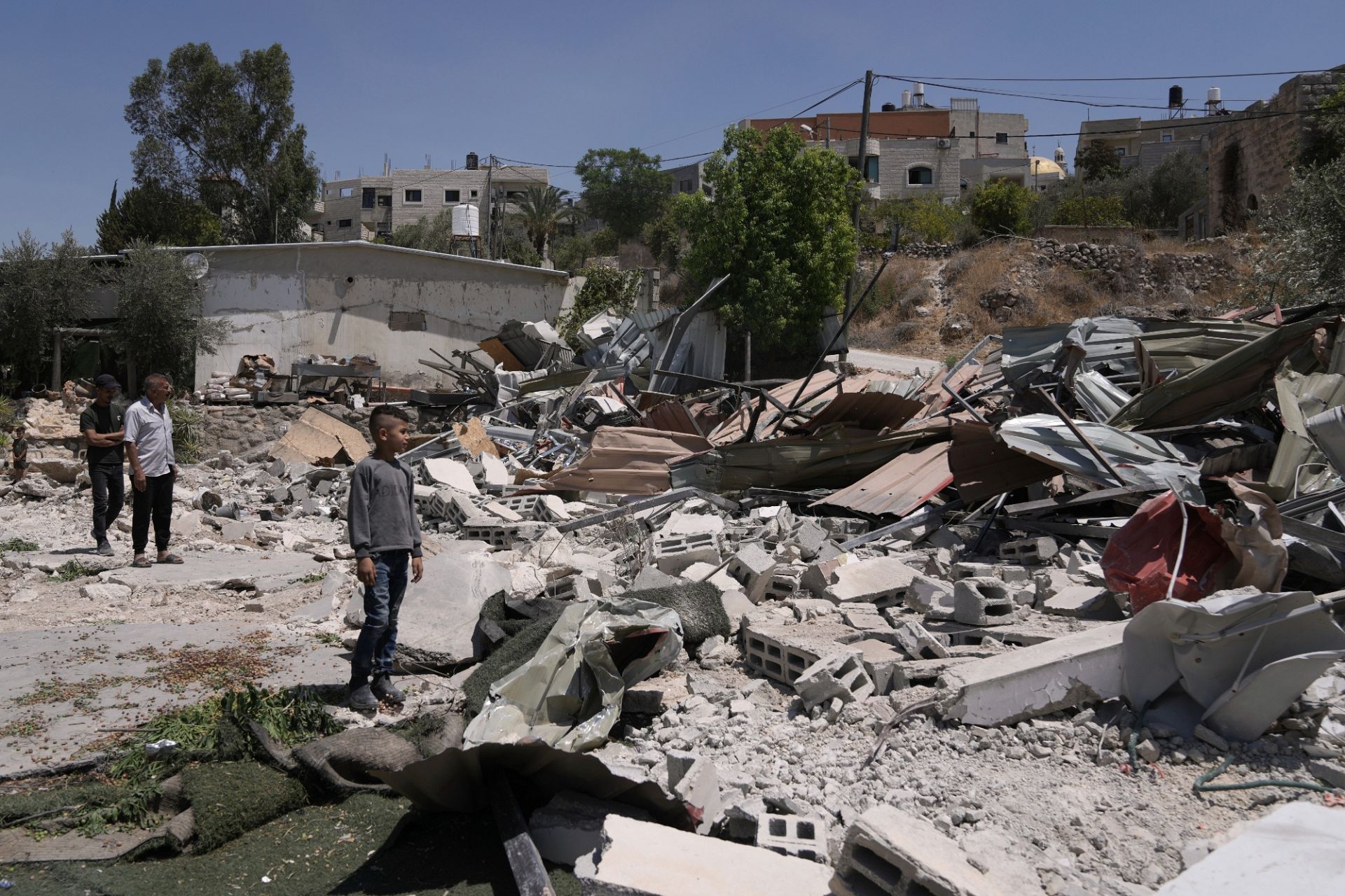 Israel approves controversial West Bank settlement project as IDF ...