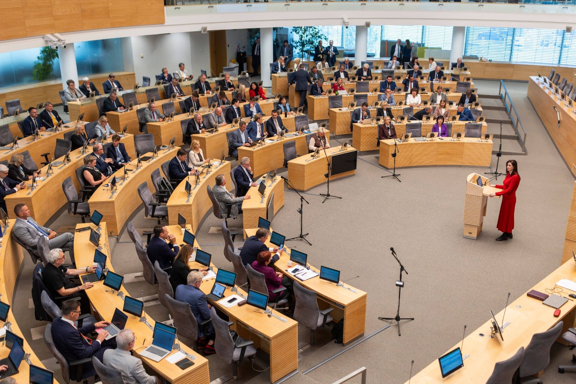Eski sendika lideri Inga Ruginiene Litvanya’nın yeni başbakanı oldu ...