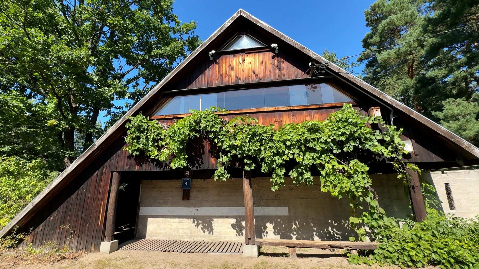 Home is where the Hansen is: Poland pays tribute to open form architecture pioneers | Euronews
