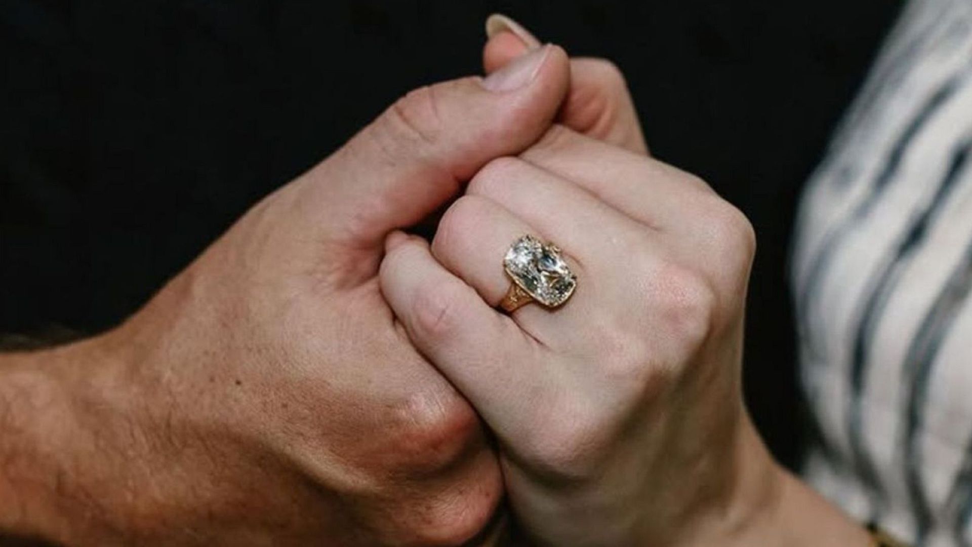 Everything you need to know about Taylor Swift’s engagement ring | Euronews