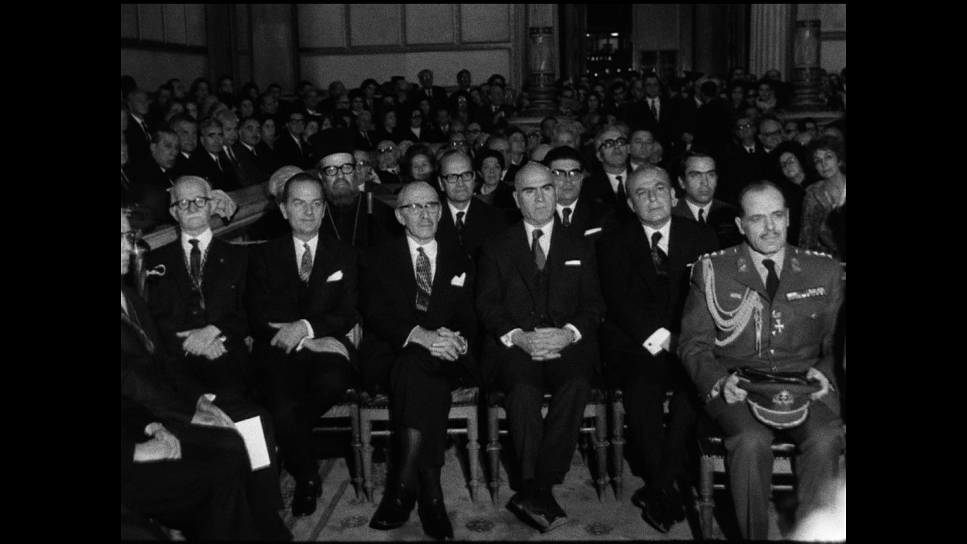 Θανάσης Βασιλείου: Όταν η κληρονομιά είναι διαπερασμένη από σιωπή ...