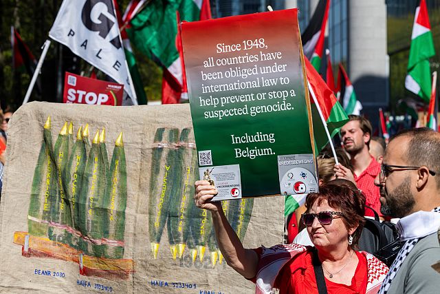 "Rote Linie für Gaza": Etwa 100.000 protestieren in Brüssel, um Druck ...