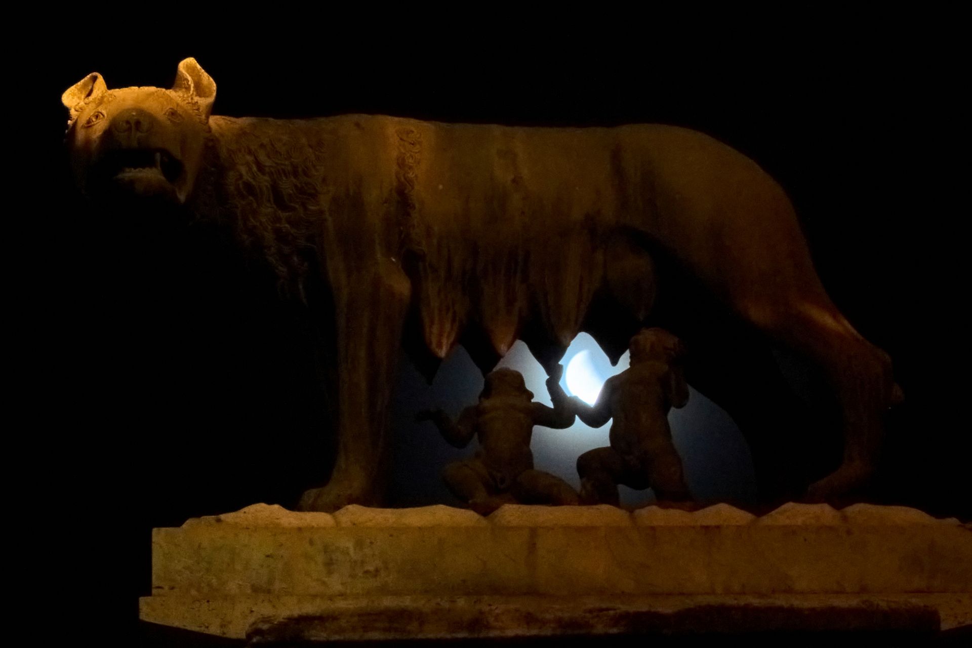 Lua de Sangue no céu noturno: as mais belas imagens do eclipse lunar ...