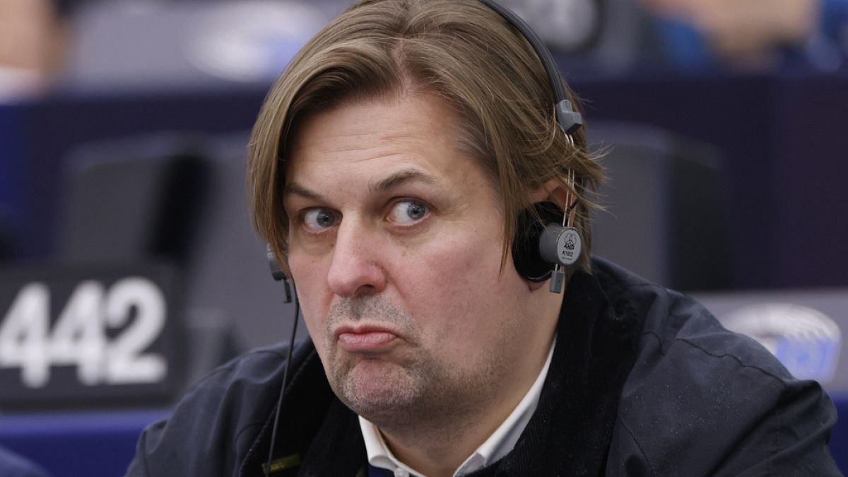 Almanya'da aşırı sağcı AfD milletvekili Maximilian Krah'ın ...