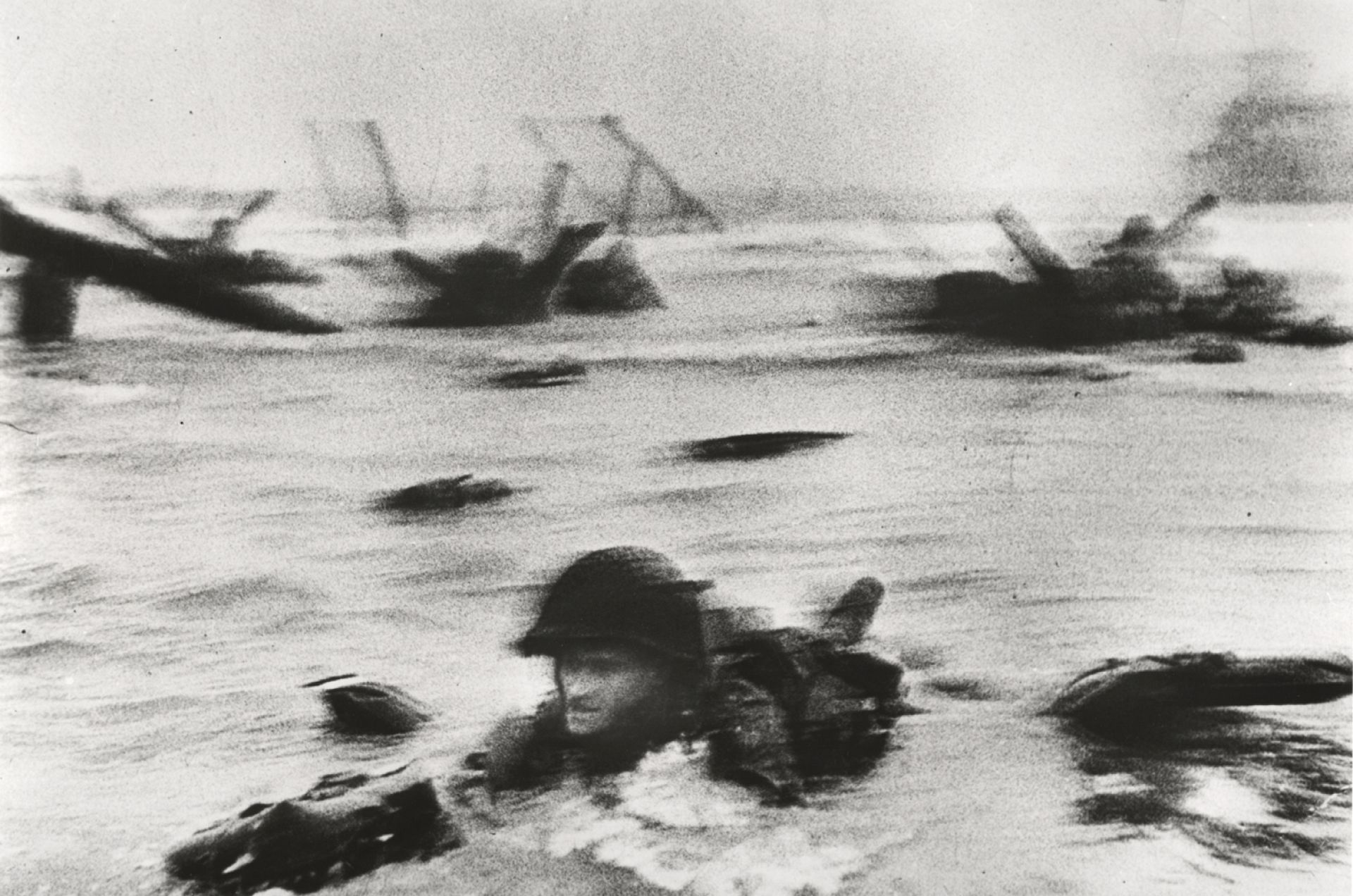 Robert Capa in mostra a Istanbul: al Museo Ara Güler la fotografia che ...