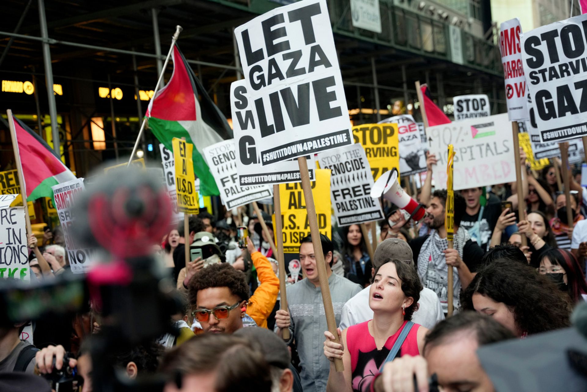 At least 44 people killed in Gaza as Israel ignores demands for ...