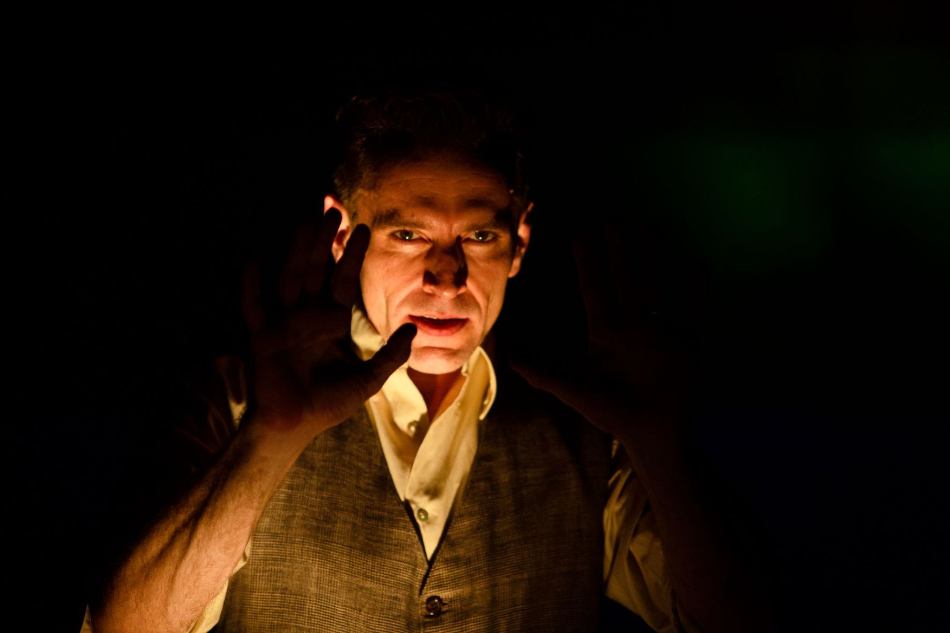 Gene Gillette: «Ο Αρτώ έχει όλα αυτά τα στοιχεία που ήθελα να έχω ως ...