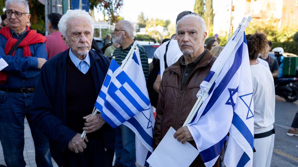 Ελλάδα: Εκδηλώσεις μνήμης για τα θύματα της τρομοκρατικής επίθεσης της ...