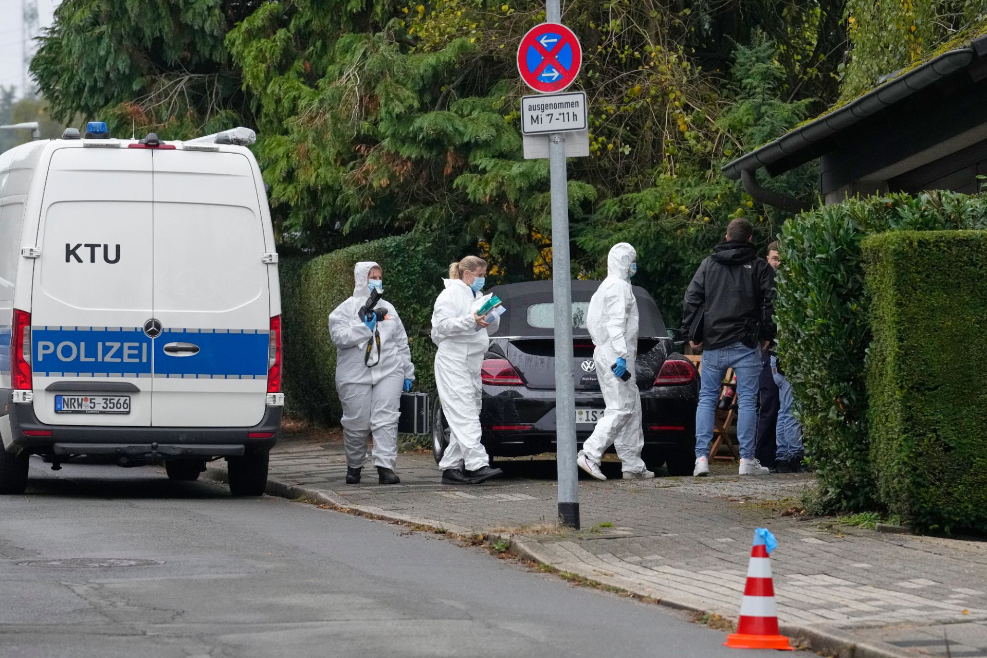 Newly elected German mayor Iris Stalzer found at home with serious stab ...