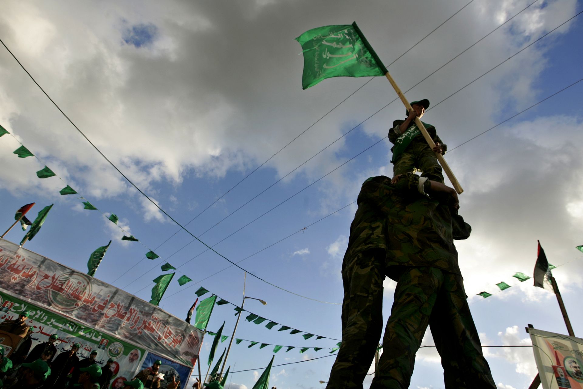 Exclusive: Hamas demands release of high-profile militants in 'red line ...