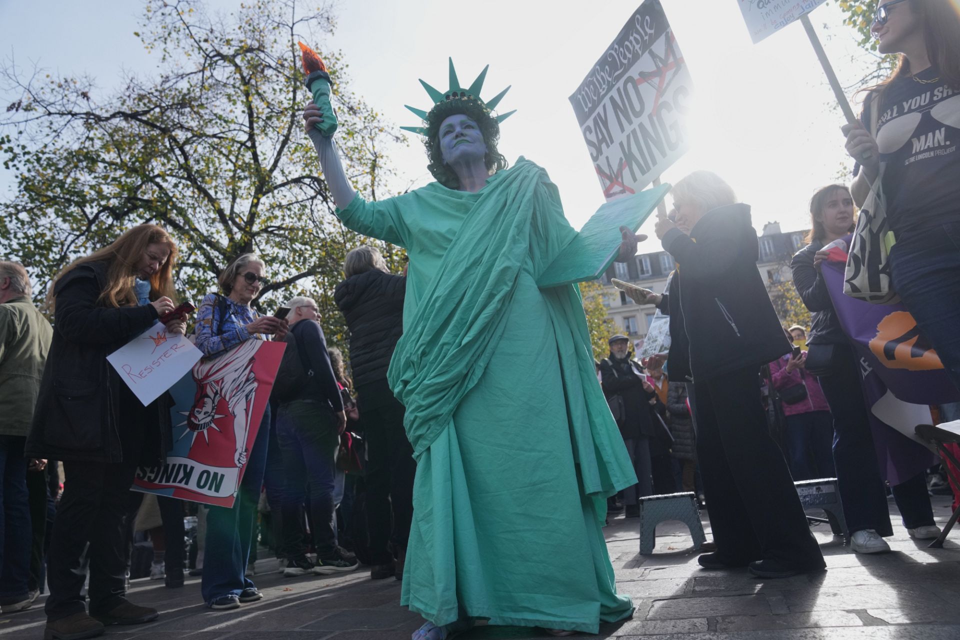 Huge crowds gather in cities across United States for 'No Kings ...