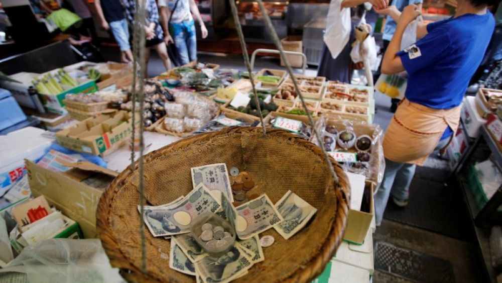 OECD says Japan should keep monetary easing but remain open to tweaks ...