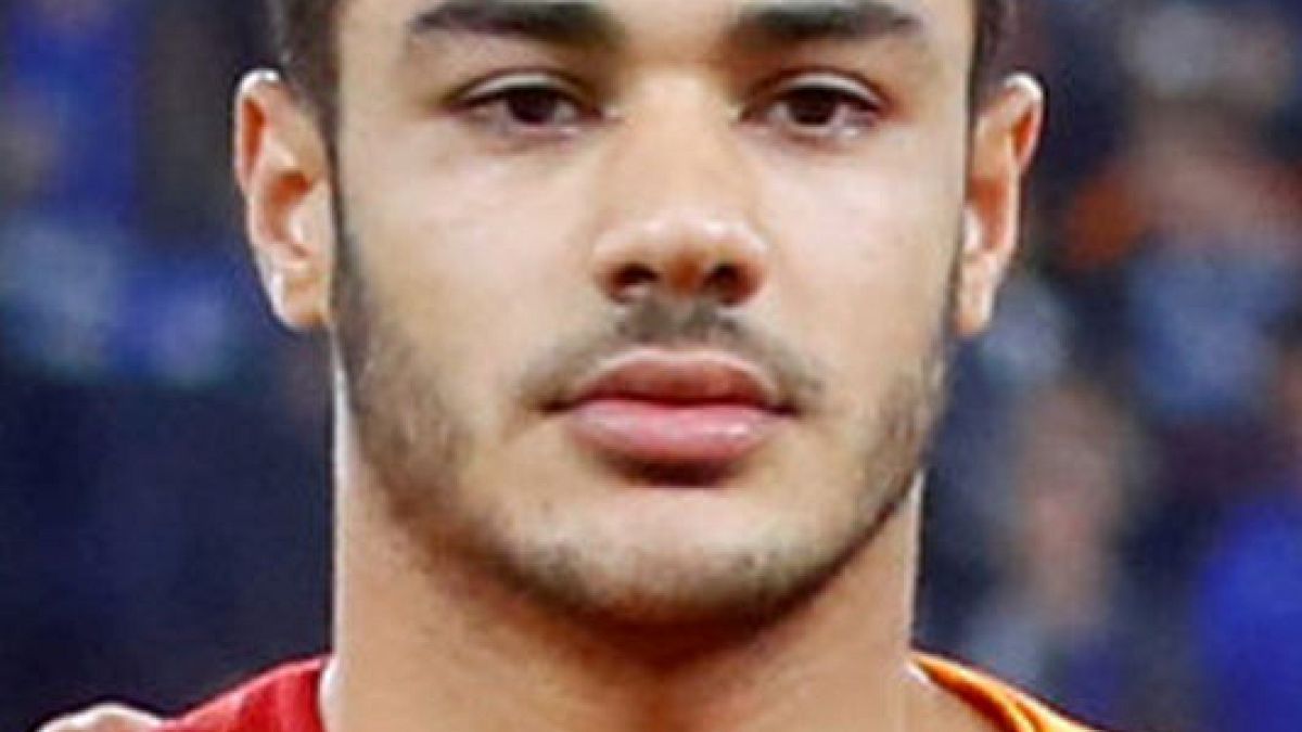 Stuttgart sign Turkish defender Ozan | Euronews