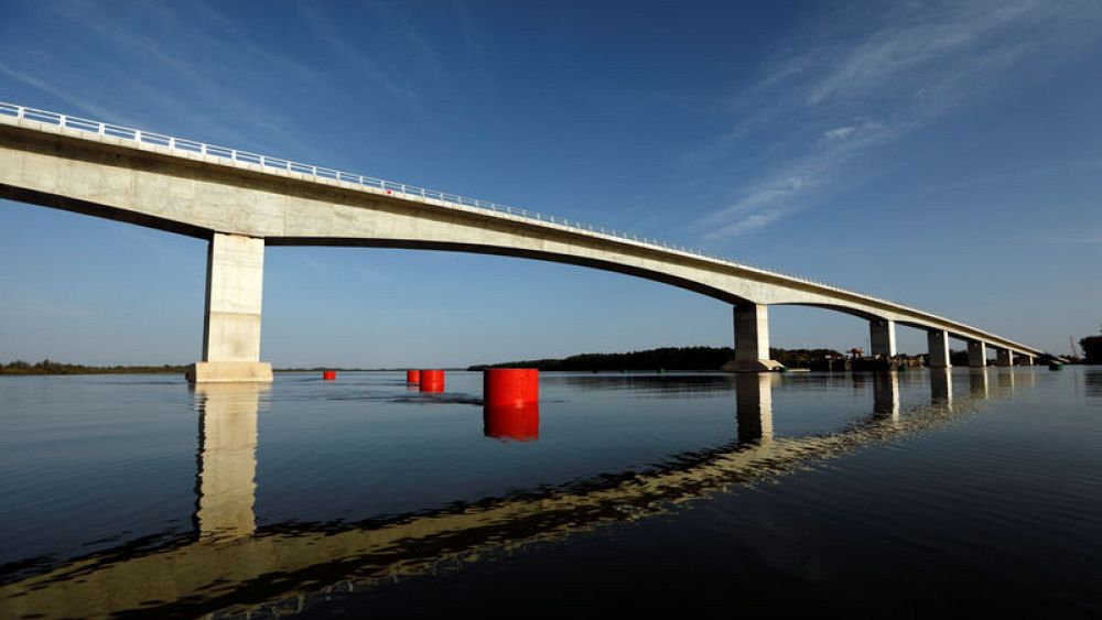 Trans-Gambia bridge a boon for trade, but a blow for local traders ...