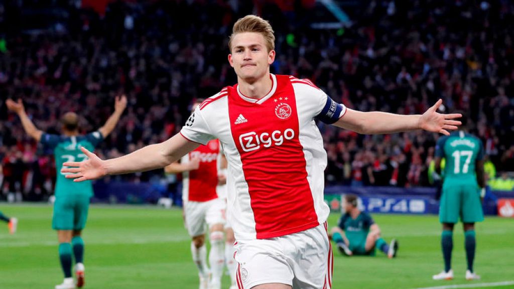 Juventus snare De Ligt from Ajax for 75 million euros | Euronews