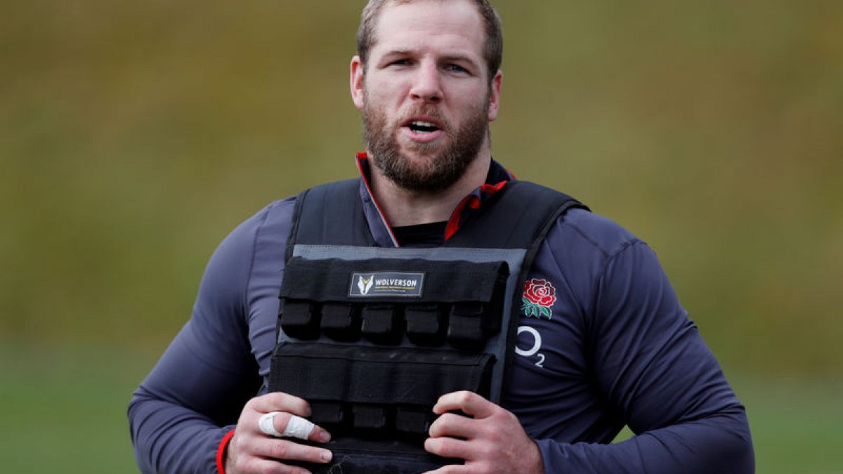 Former England international Haskell to try hand at MMA | Euronews