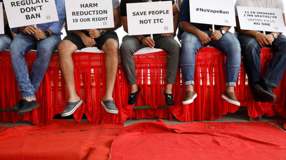 No vaping ban U-turn, says Indian official, as protests fizzle | Euronews