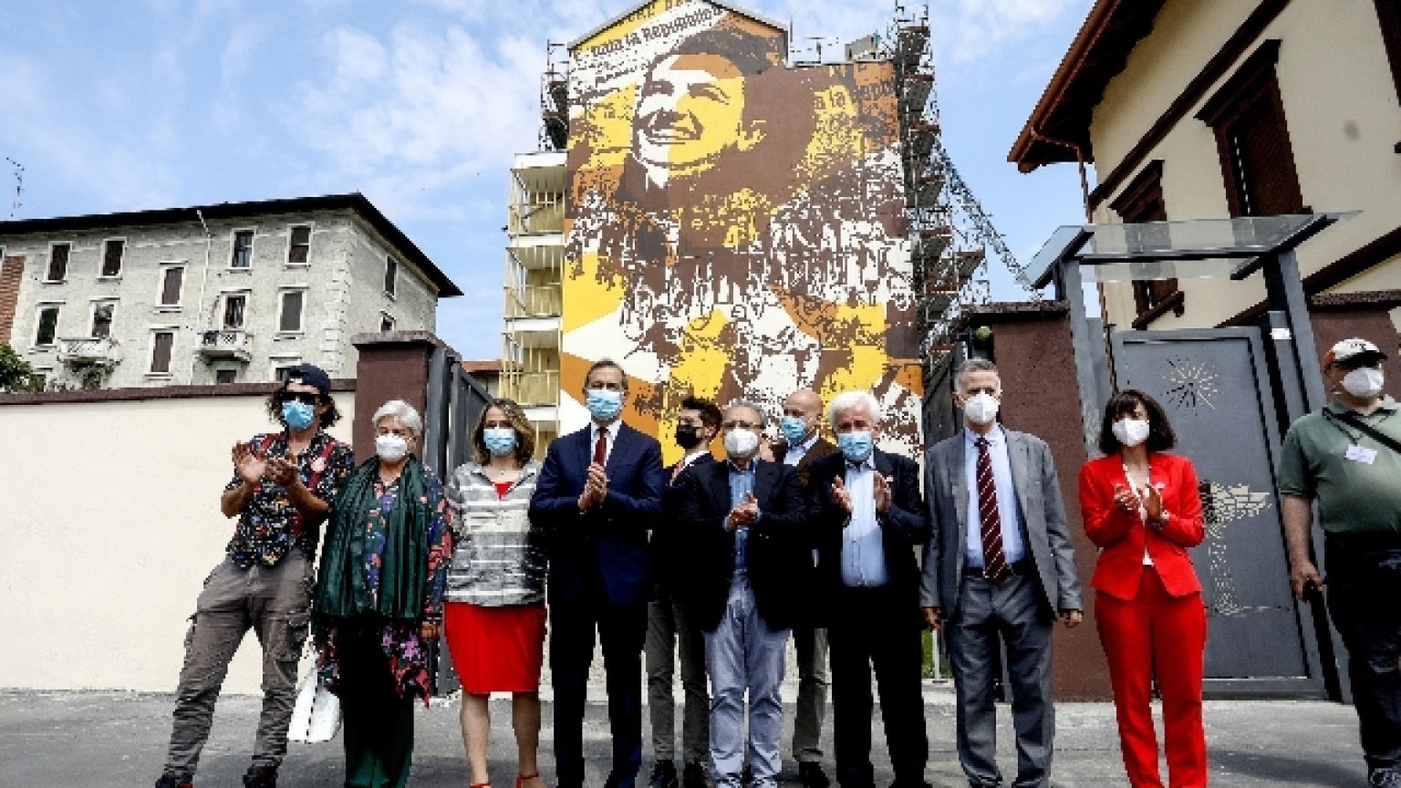 2 giugno: Milano celebra nascita Repubblica con un murales | Euronews