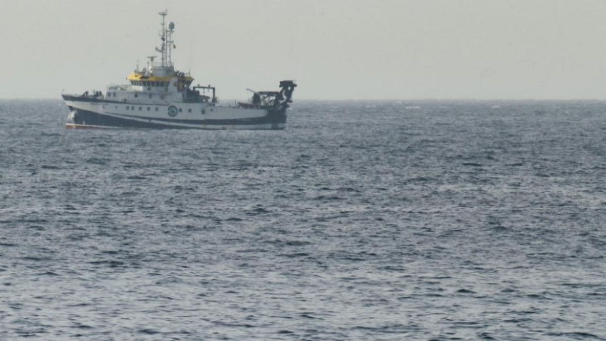 Spanish rescuers search sea for missing toddler after girl found dead ...