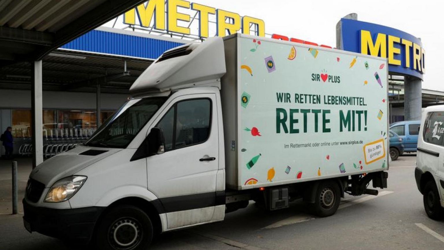 Metro raises outlook on business rebound since end of lockdowns | Euronews