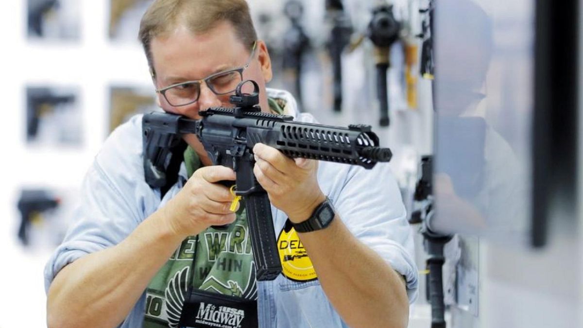 Mexico near deal to buy Sig Sauer automatic rifles from U.S. -sources ...