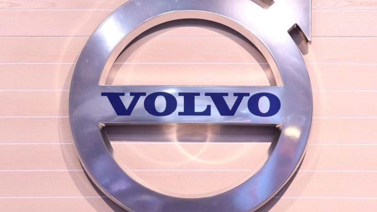 Volvo Cars leaps 22% on debut in boost for IPOs and electric cars ...