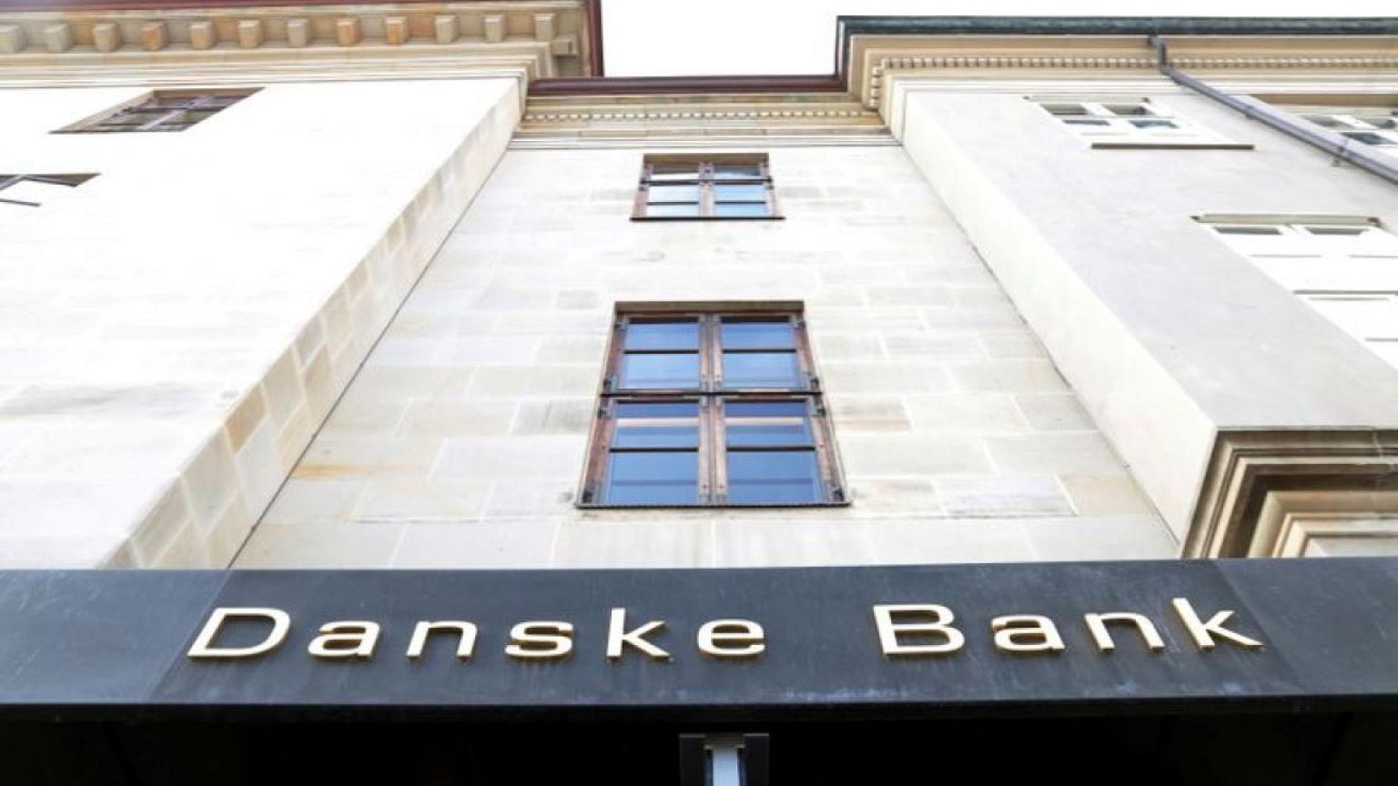 Danske Bank suspends all debt collection in Denmark | Euronews