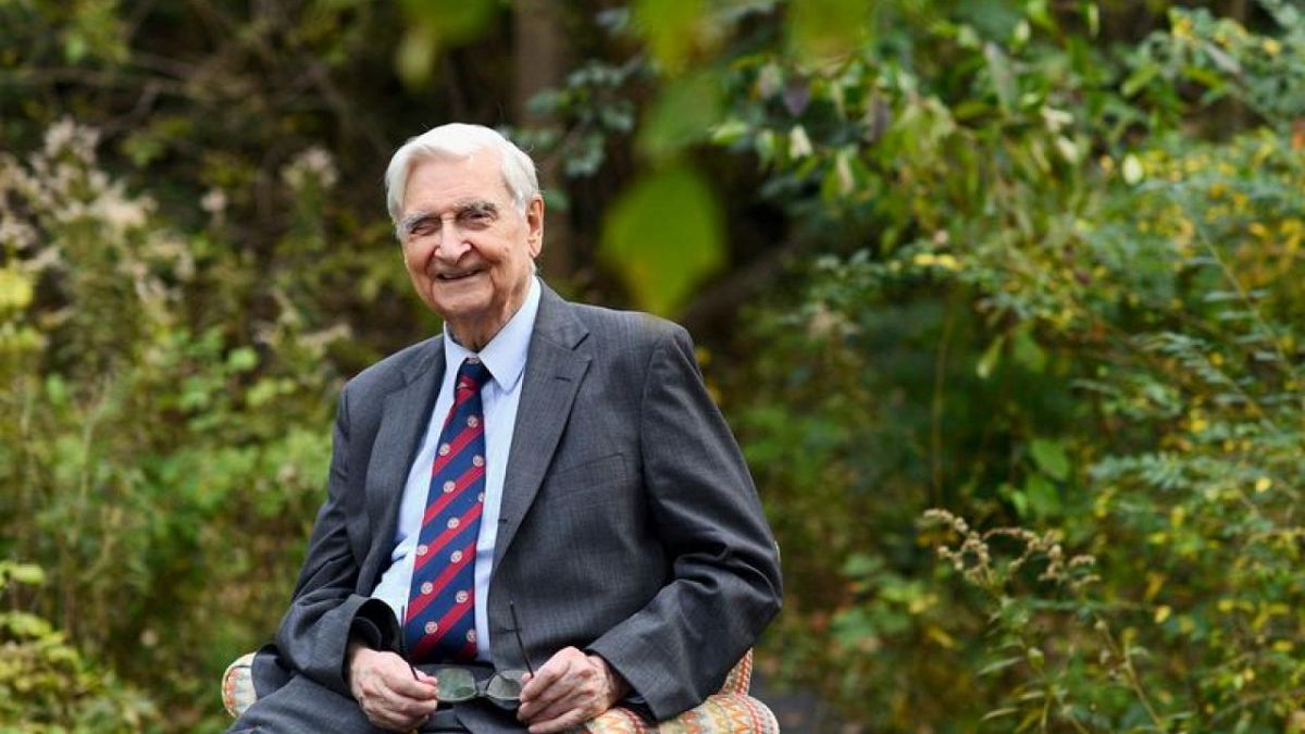 E.O. Wilson, naturalist dubbed a modern-day Darwin, dies at 92 | Euronews