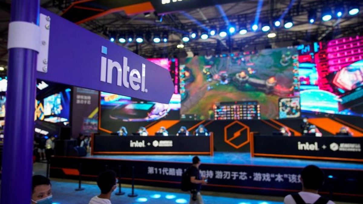 Chipmaker Intel hires David Zinsner as CFO from Micron | Euronews