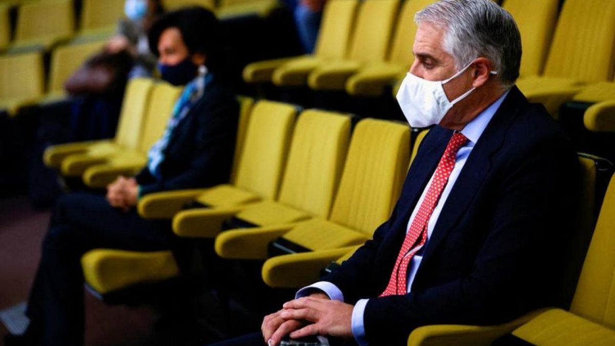 Exclusive-Orcel's Santander payout cut to 51.4 million euros -Madrid ...