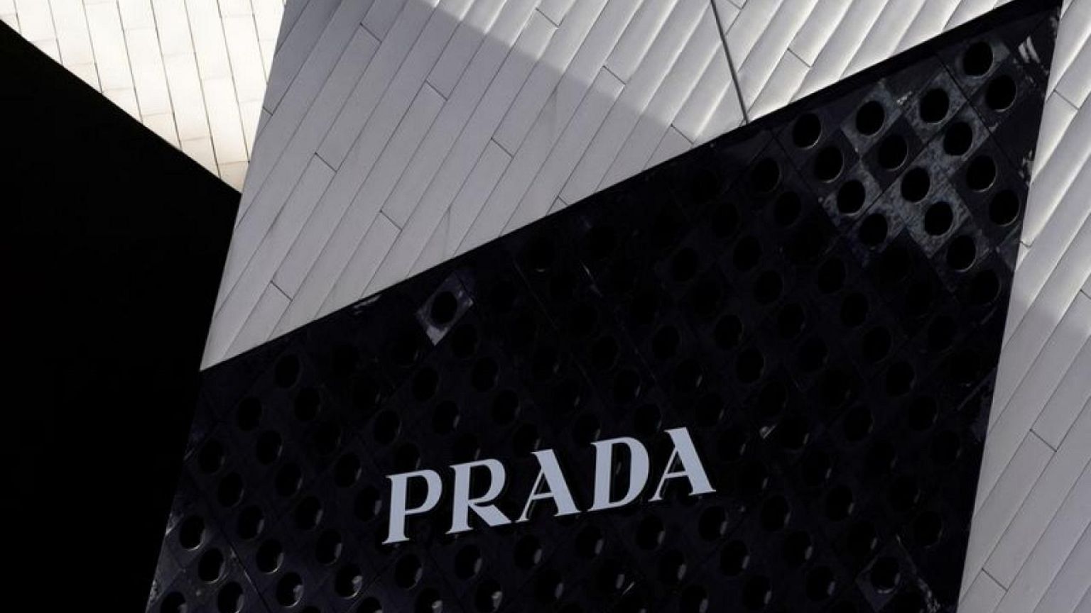 Prada points to pent-up luxury demand with 2021 sales surge | Euronews
