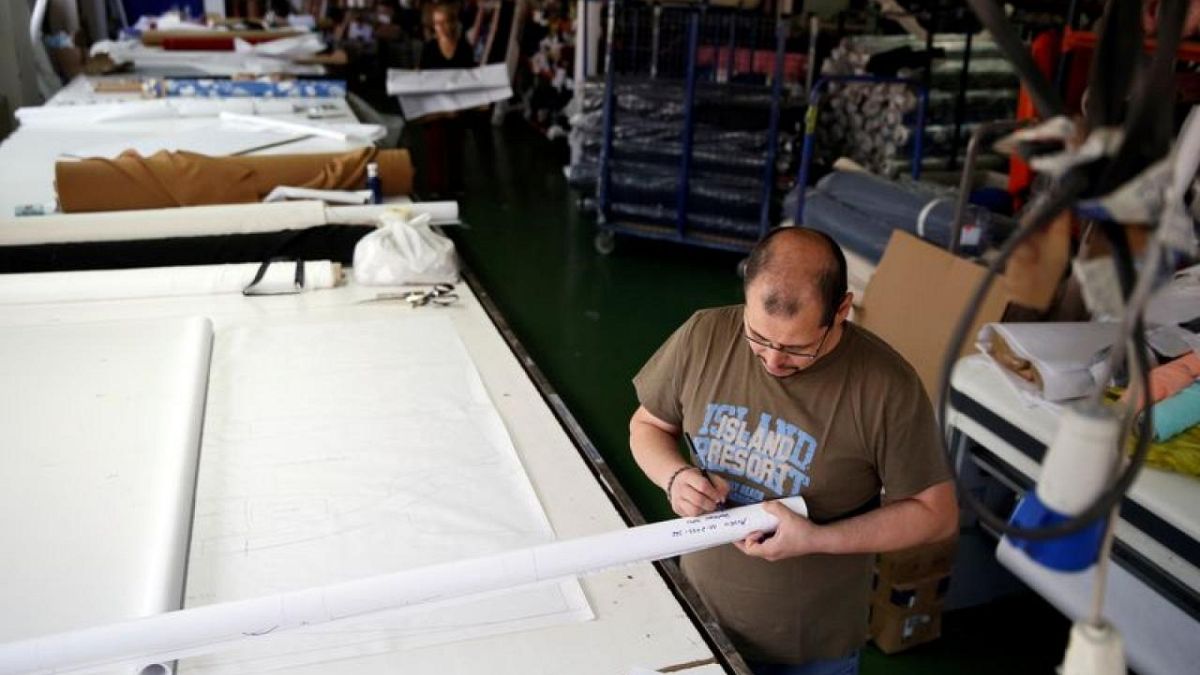 Spain's December industrial output rises 1.3% y/y | Euronews