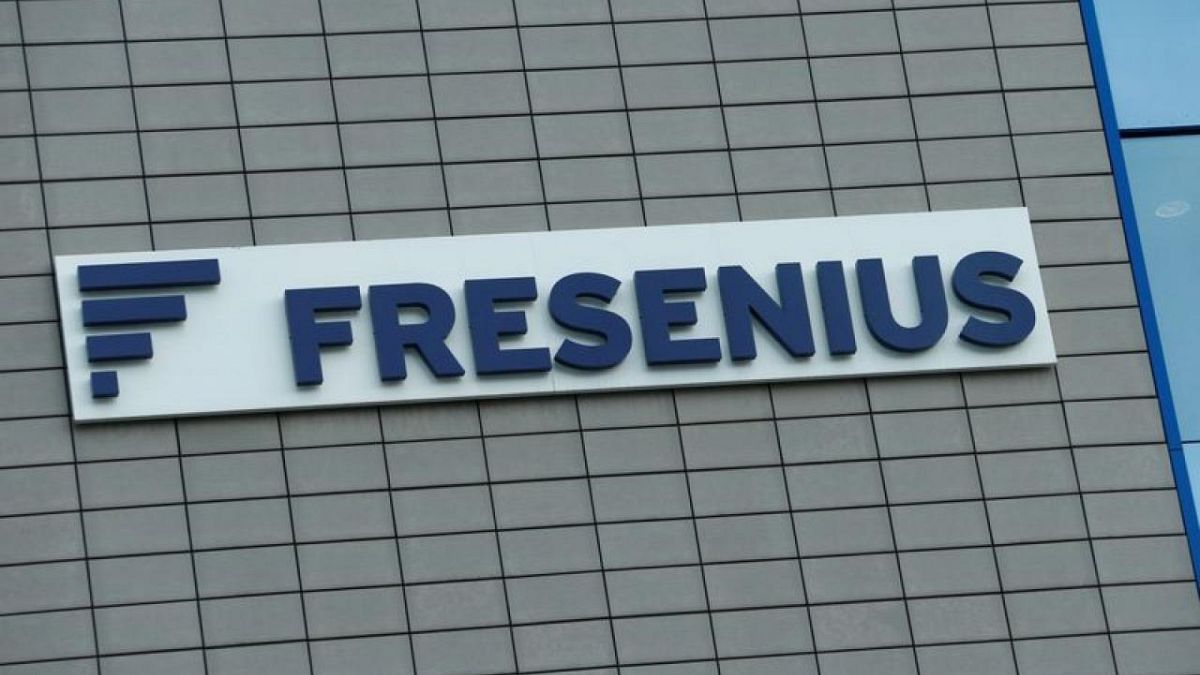 Fresenius sees growing 2022 profit as it picks up savings pace | Euronews