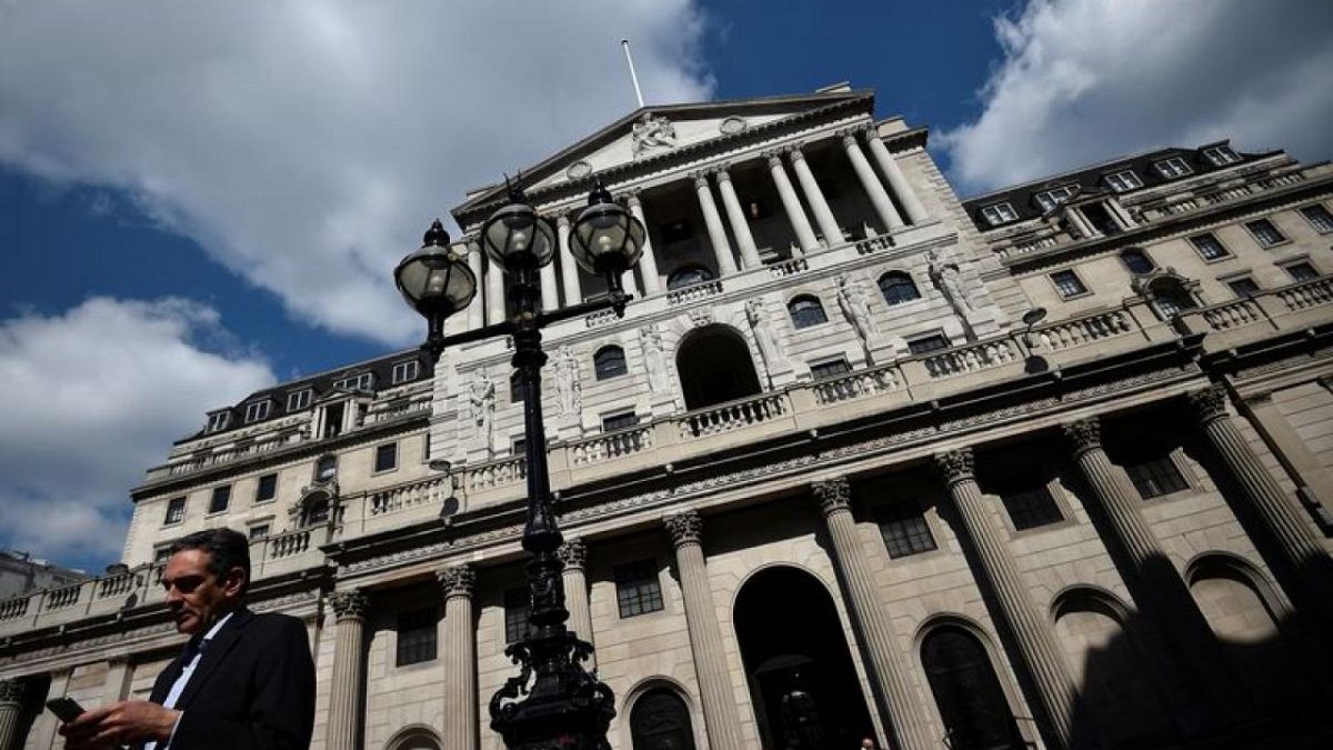 BoE's Pill questions if QE is best tool to tackle market dysfunction ...
