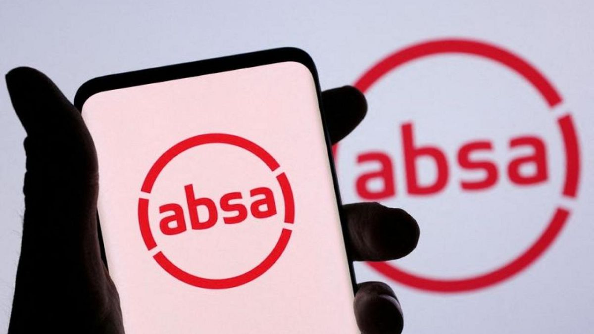 Barclays bolsters capital with $687 million sale of Absa stake | Euronews