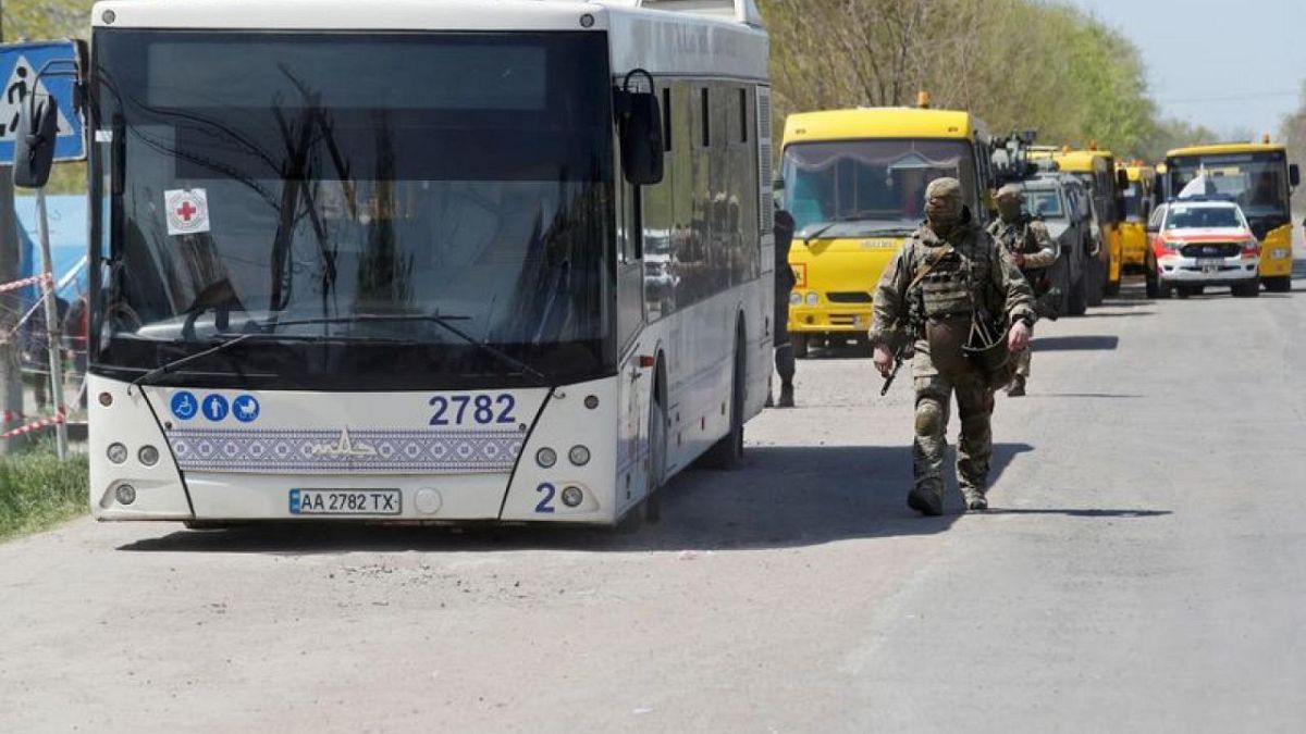 Civilians from Mariupol flee Azovstal bunkers in U.N.-led evacuation ...