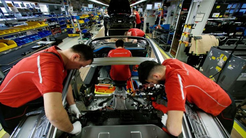 German Manufacturers See Materials Shortages Extending Into 2023 Ifo