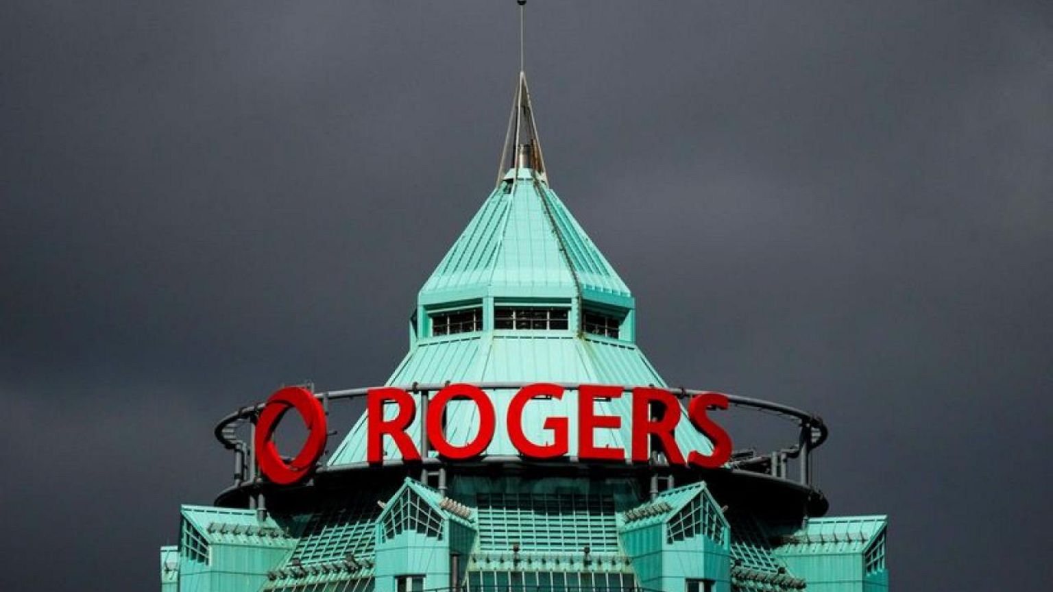 Rogers network outage hits millions of Canadians, drawing outrage ...