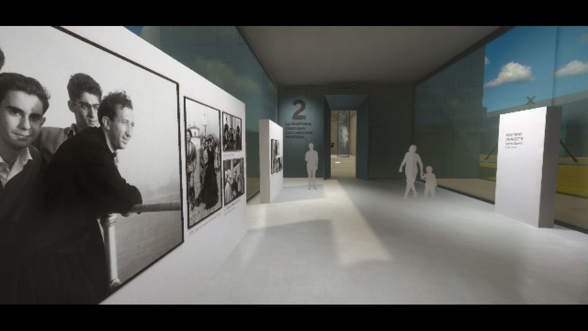 Una mostra virtuale su Don Giussani a 100 anni dalla nascita | Euronews